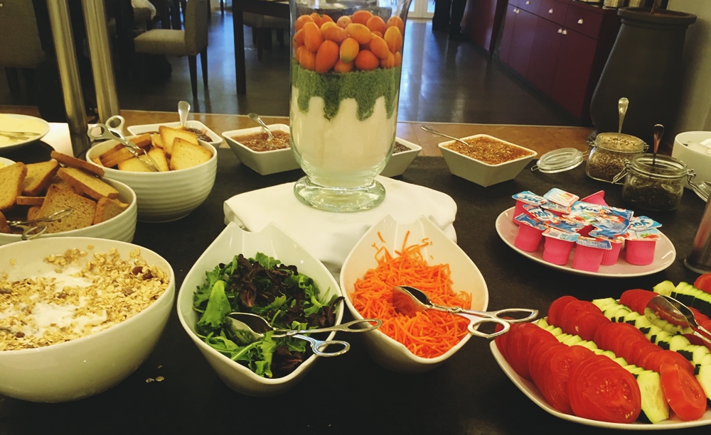 A Portuguese breakfast buffet: Cascais, Portugal’s Quinta da Marinha ...